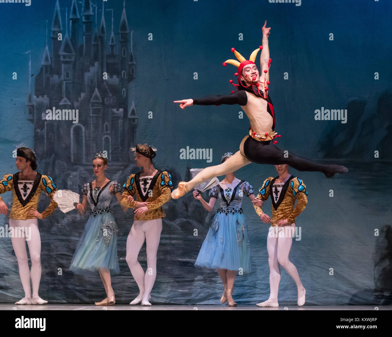 Ballet stage bolshoi hi-res stock photography and images - Alamy
