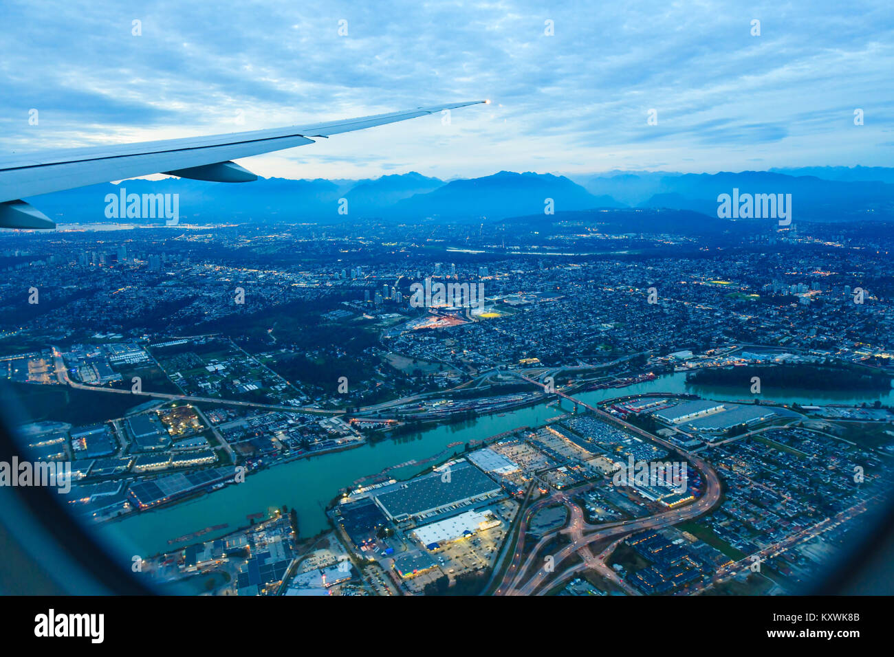 Airplane cabin window hi-res stock photography and images - Alamy
