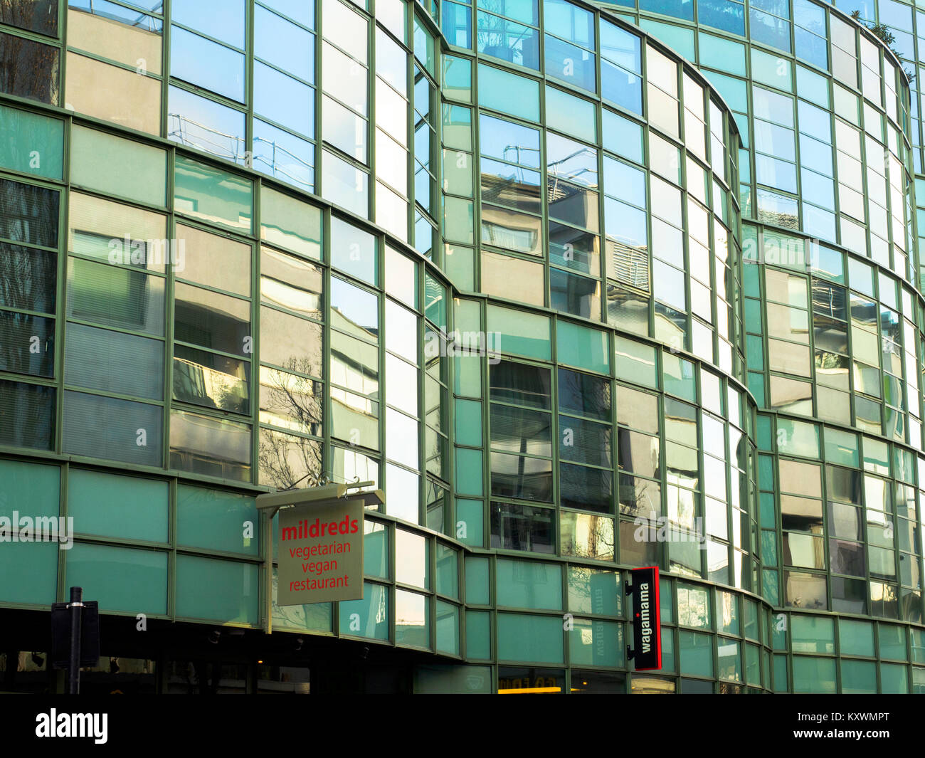 Camden town building hi-res stock photography and images - Alamy