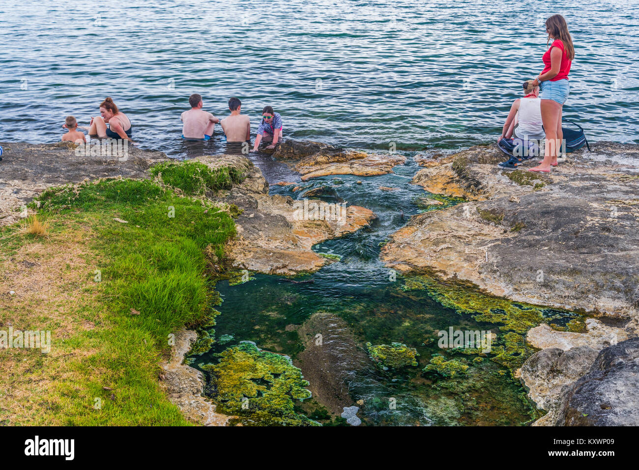 Taupo scenic hi-res stock photography and images - Alamy