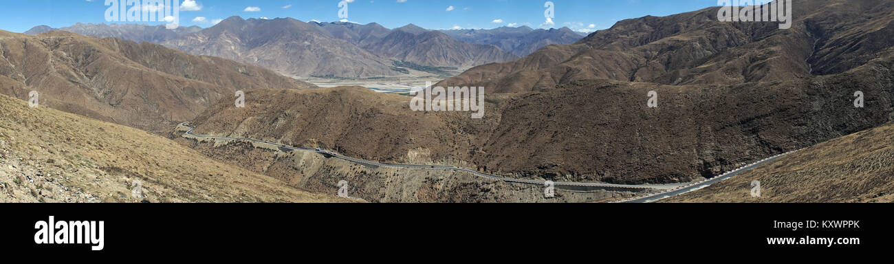 Road on the slope in Tibet, China Stock Photo - Alamy