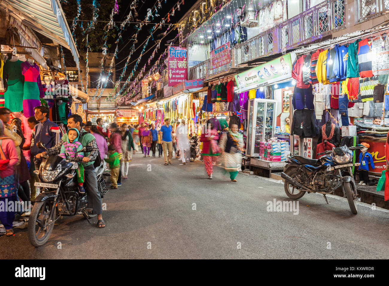 Indian building diwali hi-res stock photography and images - Alamy