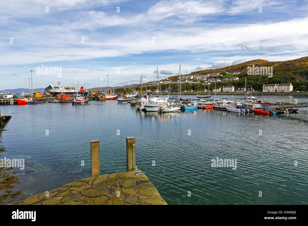 Mallaig west highlands mallaig harbour hi-res stock photography and ...