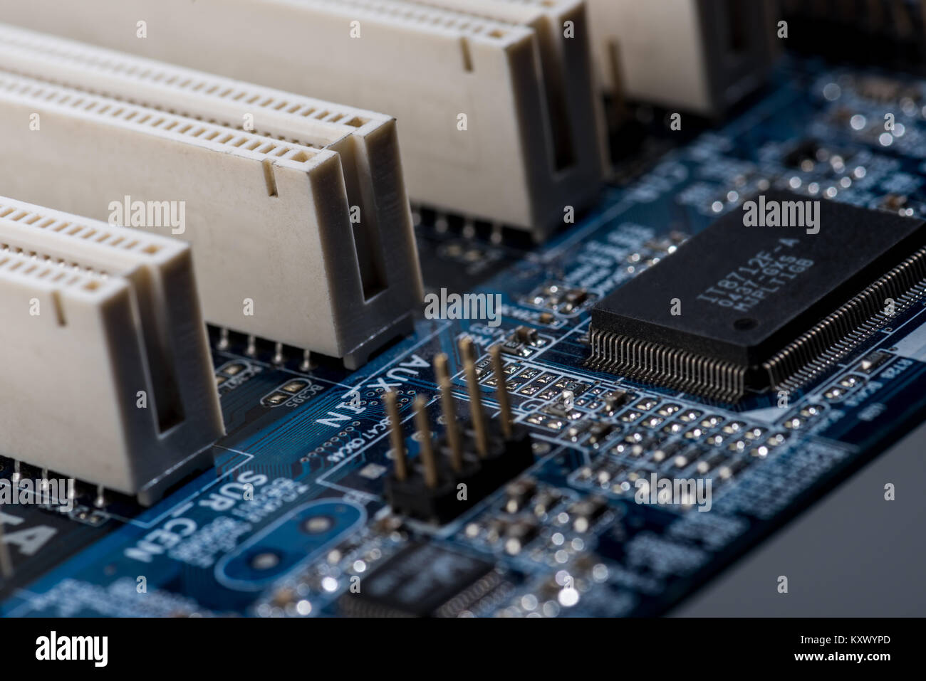 Computer ports hi-res stock photography and images - Alamy
