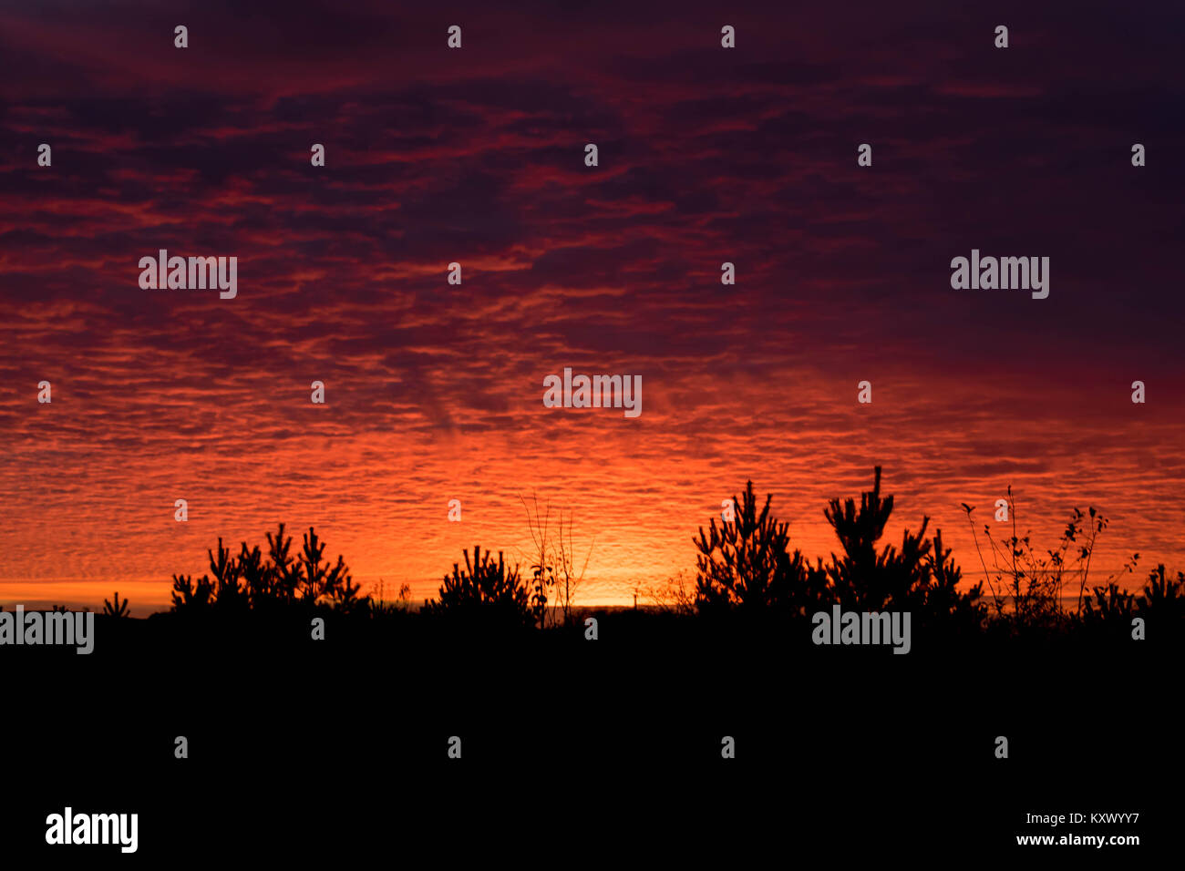 Boring sun set hi-res stock photography and images - Alamy