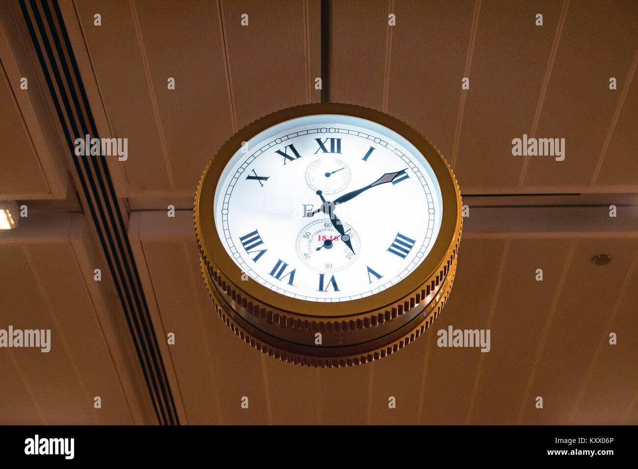 Old Station Clock High Resolution Stock Photography and Images - Alamy