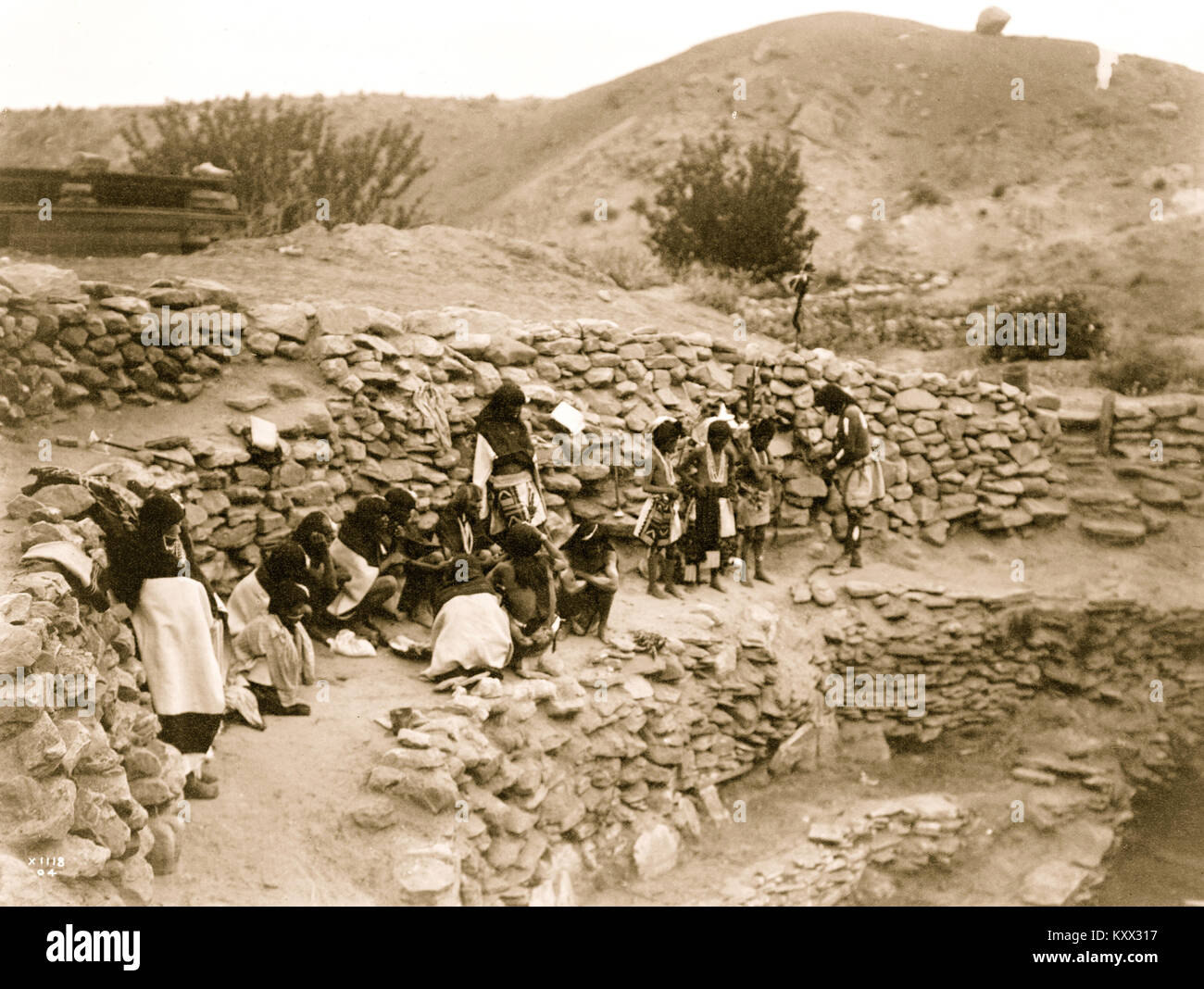 Hopi dance hi-res stock photography and images - Alamy