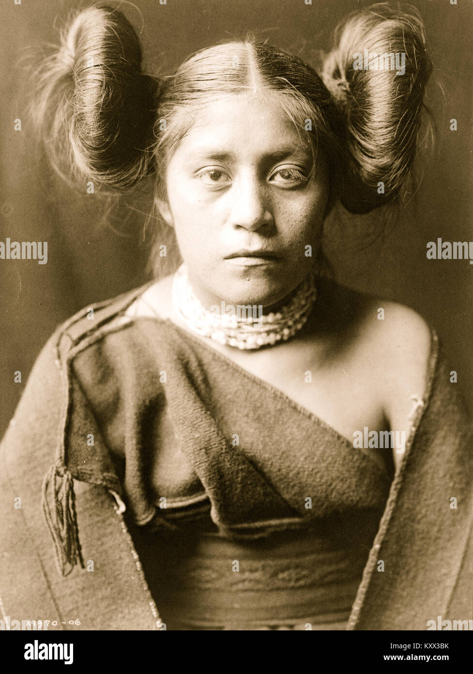 A Tewa girl Stock Photo - Alamy