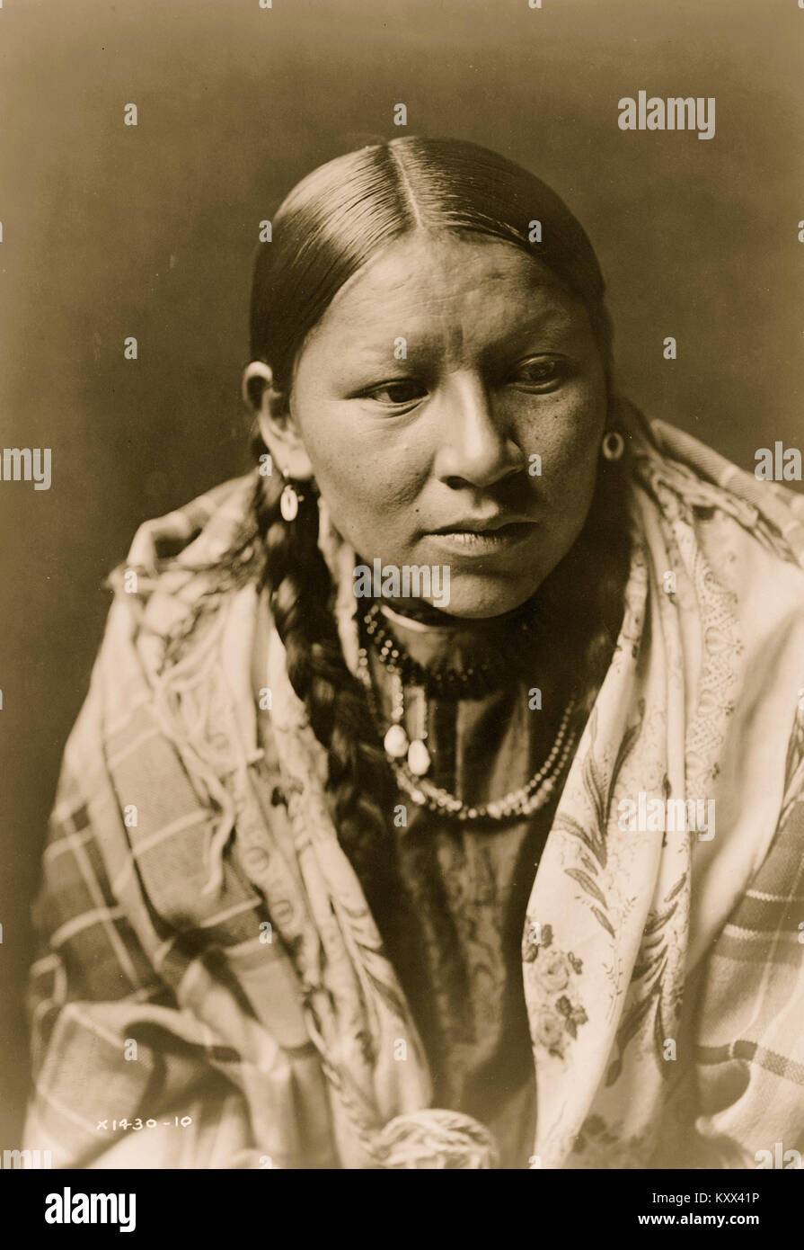 Cheyenne indian woman hi-res stock photography and images - Alamy