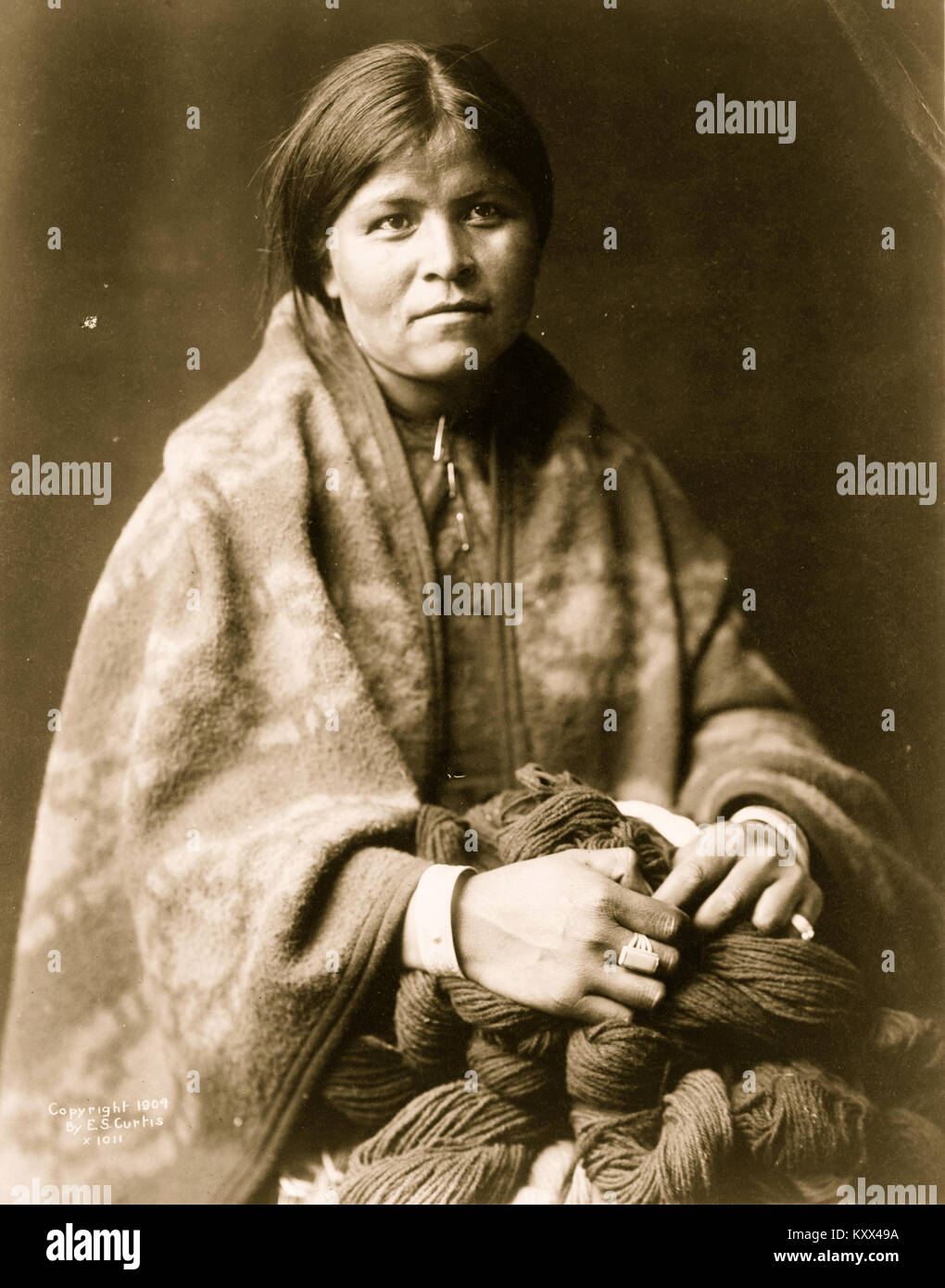 The blanket maker - Navaho Stock Photo - Alamy