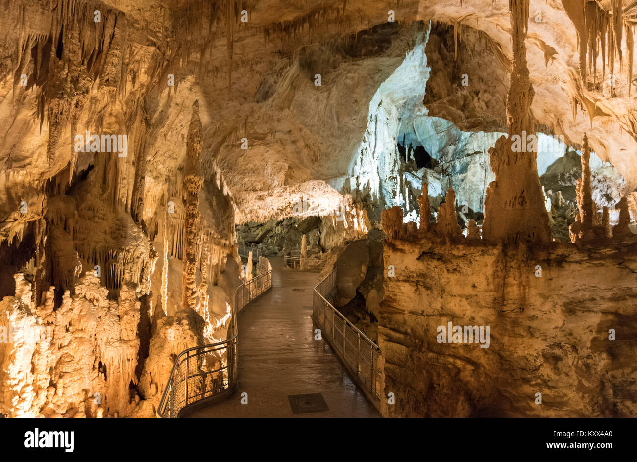 Grotte di Frasassi, Italy - The Frasassi Caves, a huge karst cave ...