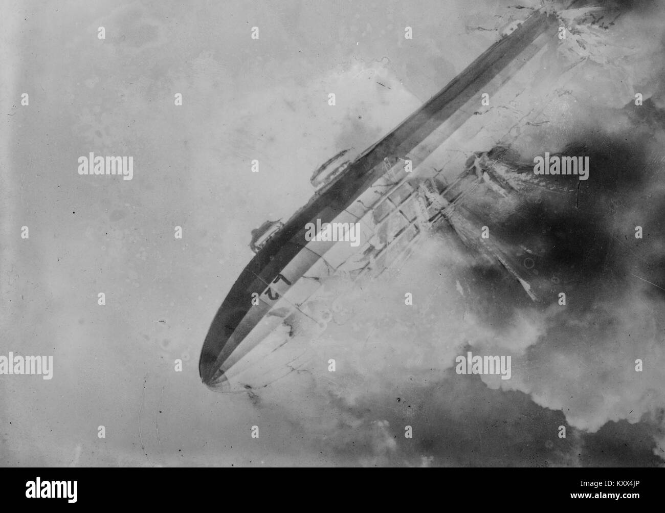 Zeppelin l ii hi-res stock photography and images - Alamy