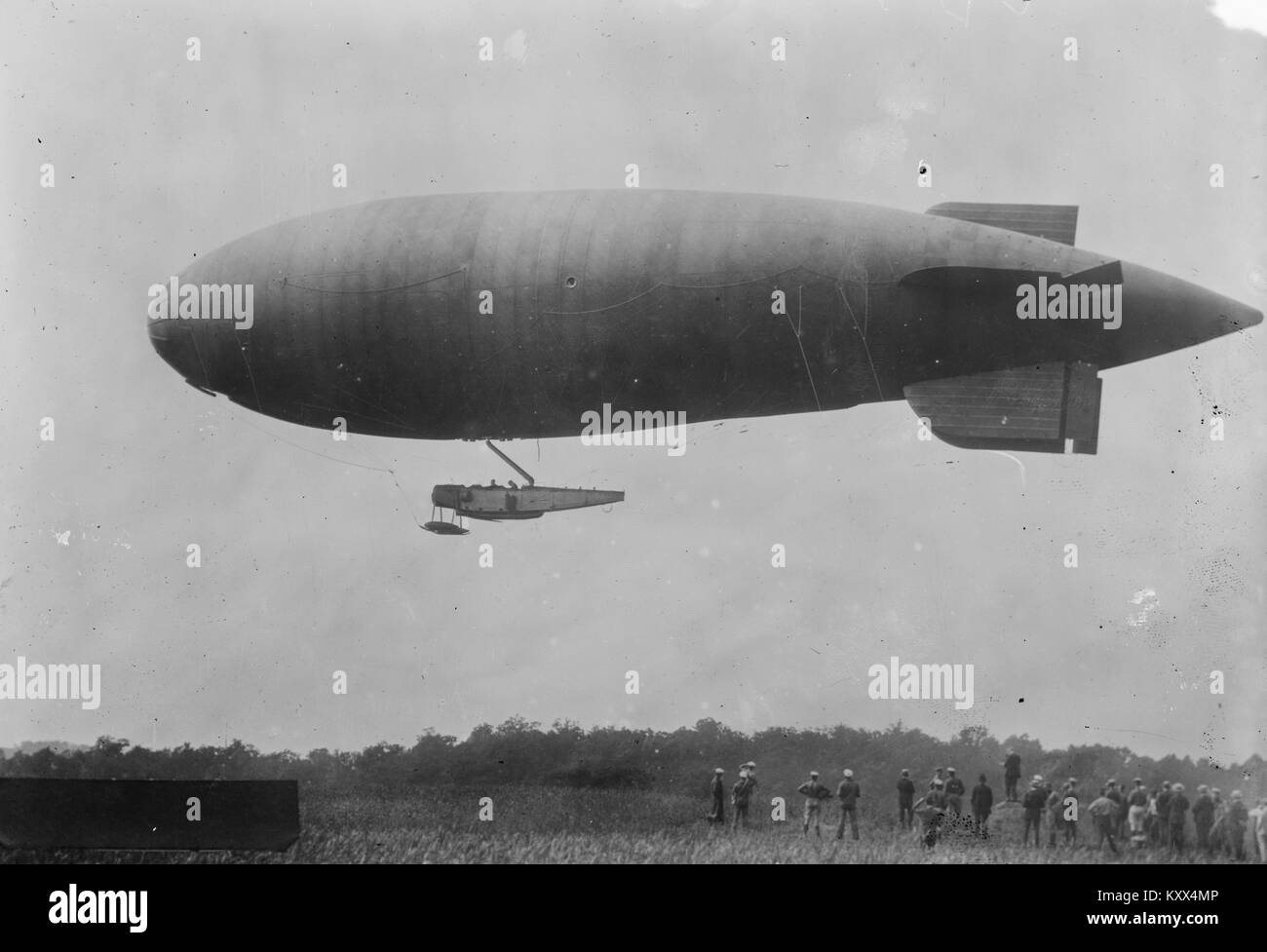 Goodyear dirigible hi-res stock photography and images - Alamy