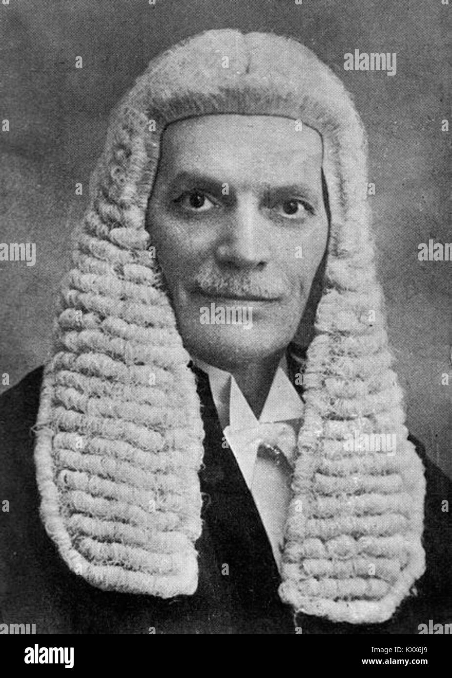 South african civil rights leader hi-res stock photography and images ...