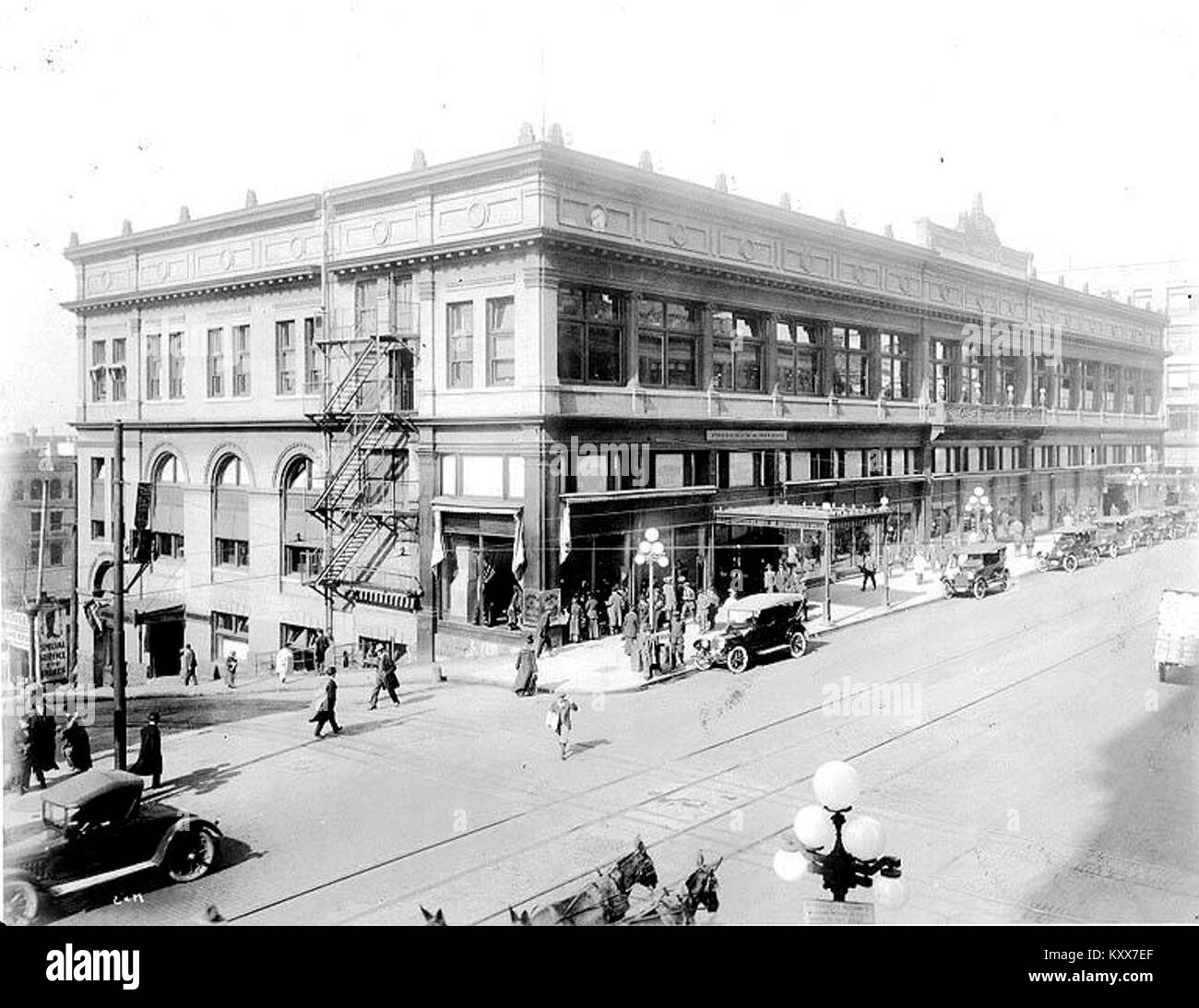 This image shows the Frederick and Nelson department store located in ...