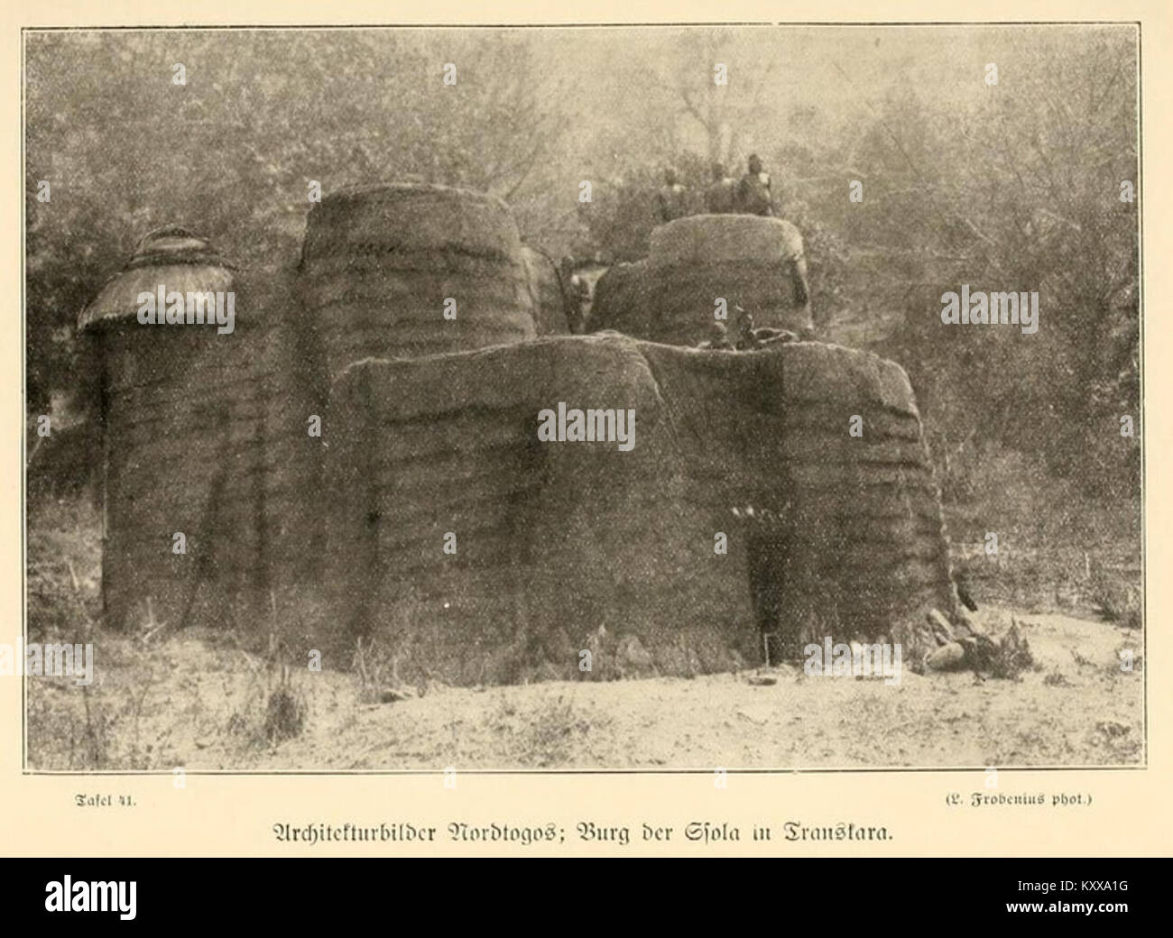 FROBENIUS(1911) Tafel41 Eine burgartige Befestigung der Sfola in ...