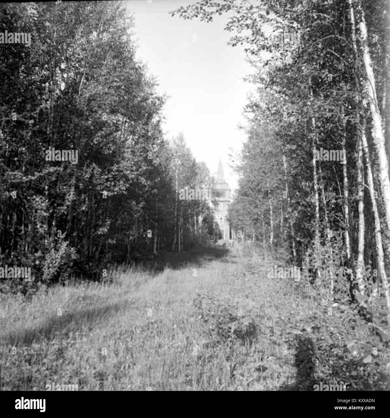Modest wooden structure Black and White Stock Photos & Images - Alamy