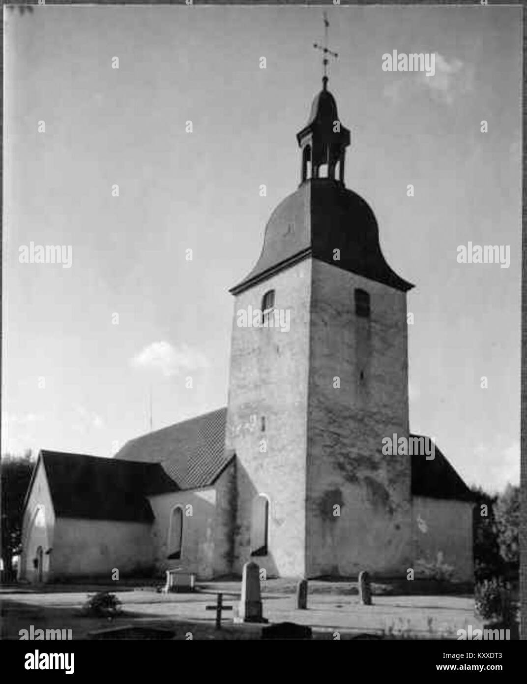 Architectural cap Black and White Stock Photos & Images - Alamy