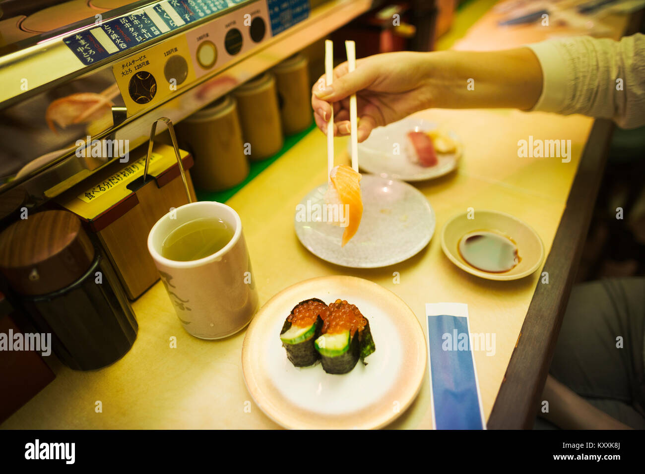 Sushi train hi-res stock photography and images - Alamy