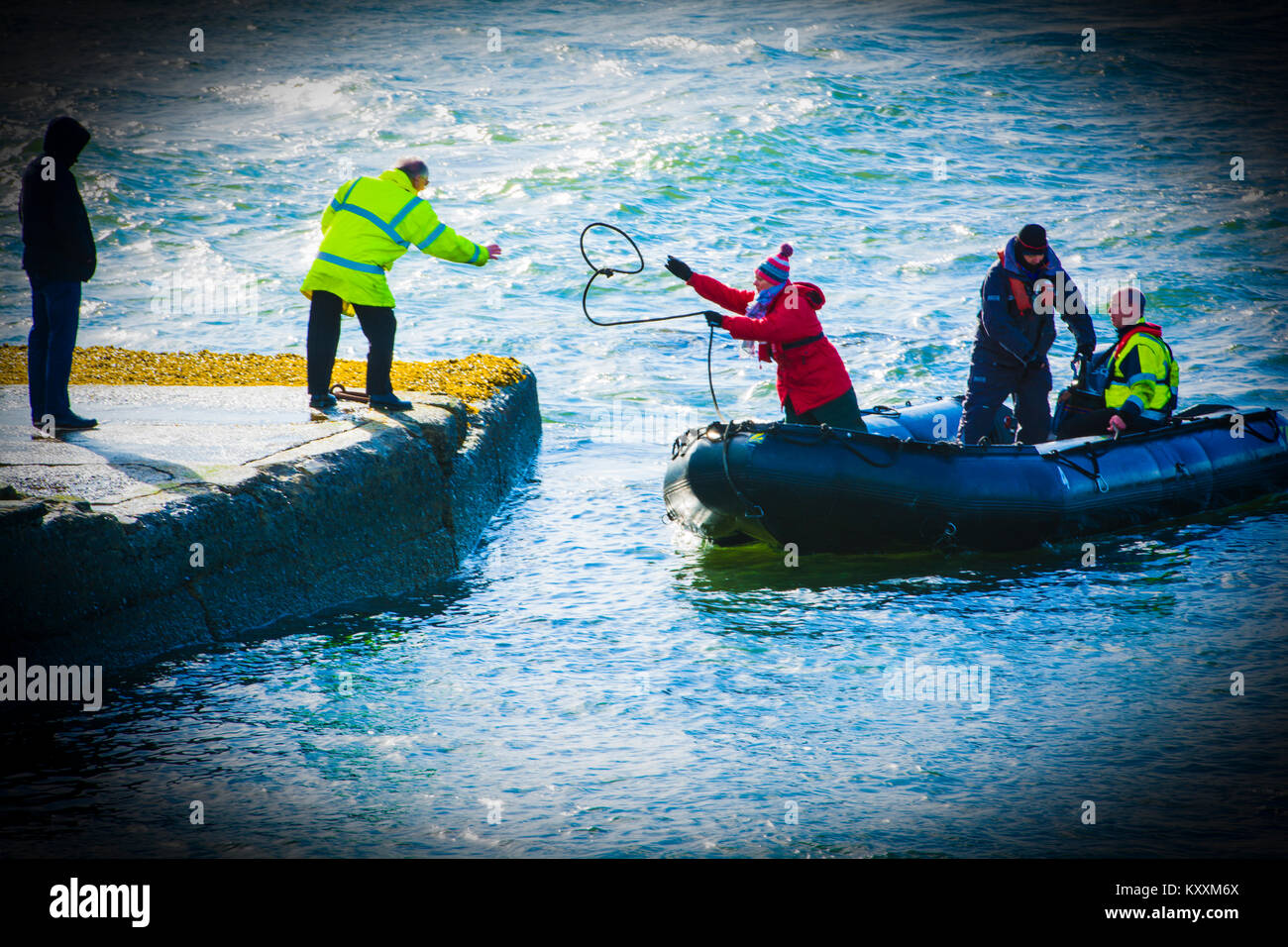 Comming hi-res stock photography and images - Alamy