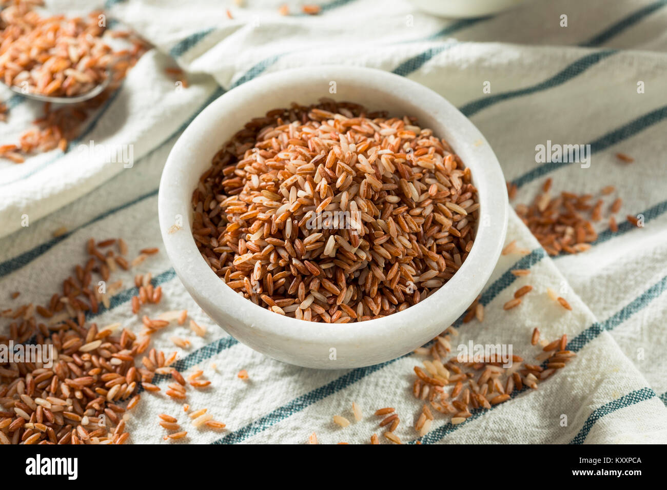 Red rice in bowl hi-res stock photography and images - Alamy