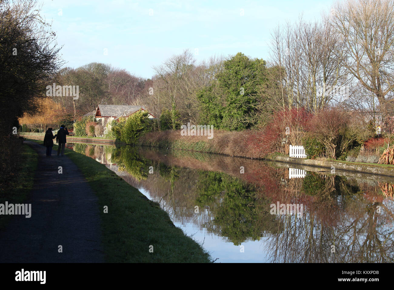 Maghull boat hi-res stock photography and images - Alamy