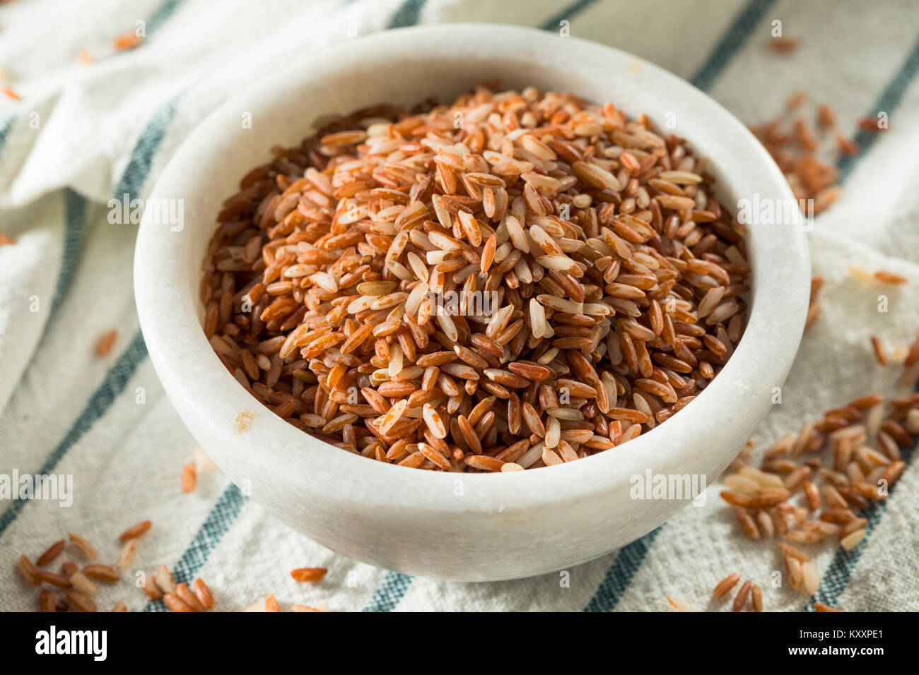 Red rice in bowl hi-res stock photography and images - Alamy