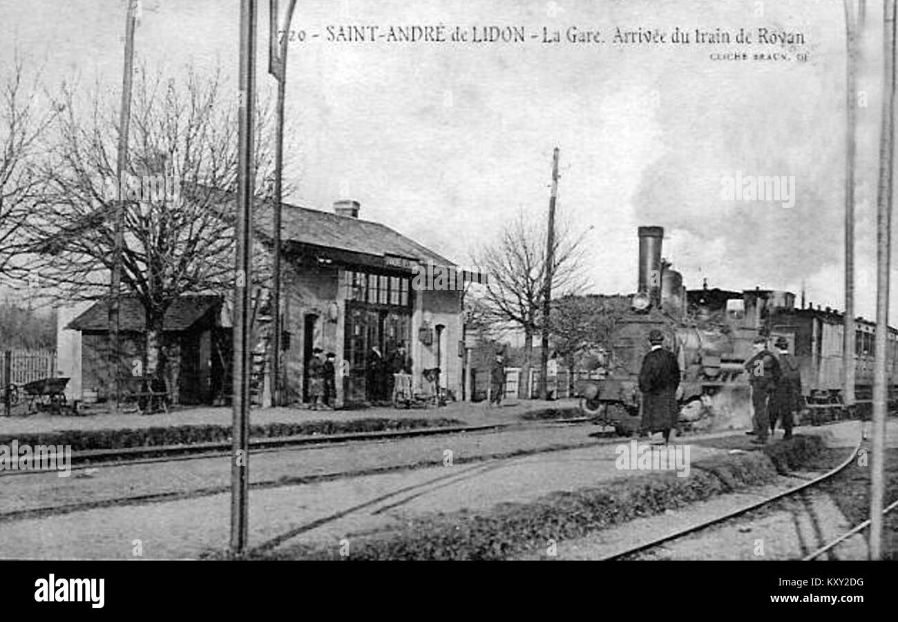 Passenger building railway france Black and White Stock Photos & Images ...