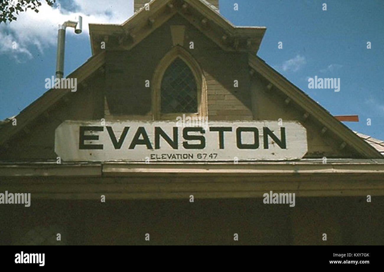 Evanston station sign, Jun 1977 Stock Photo - Alamy Evanston station sign, Jun 1977 Stock Photo - Alamy