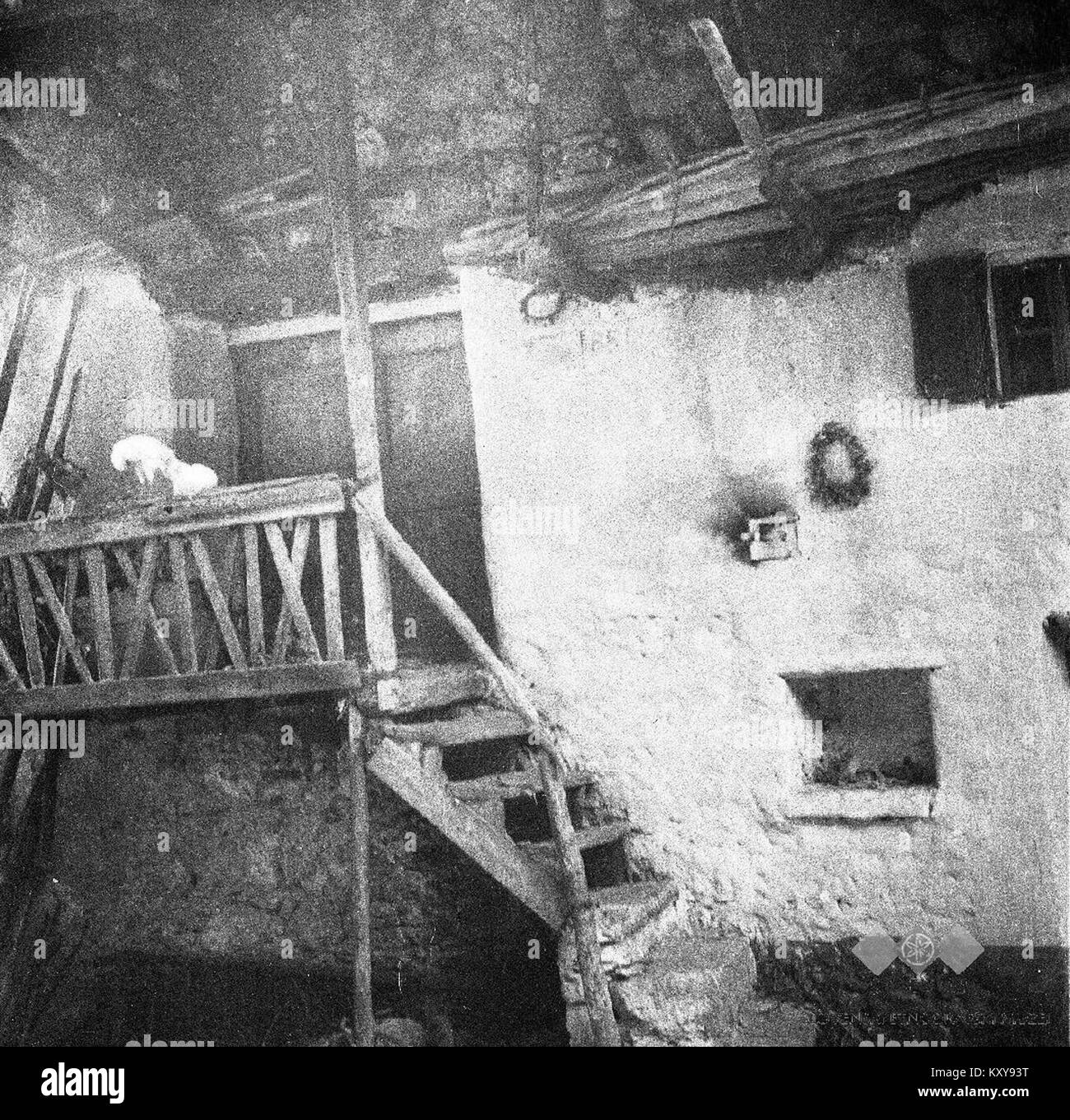 Image wall house Black and White Stock Photos & Images - Alamy