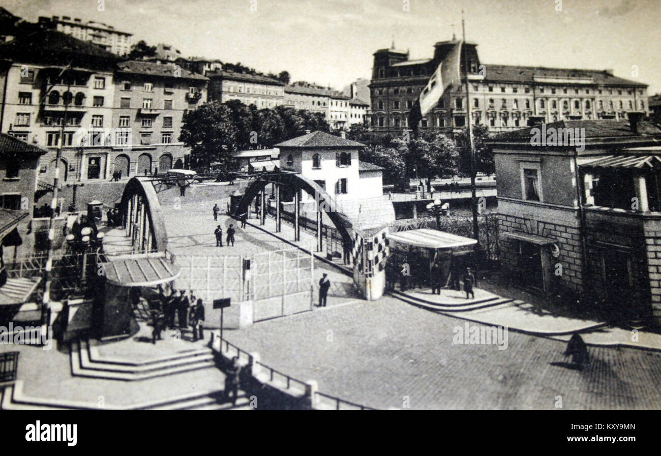 World war ii border hi-res stock photography and images - Alamy