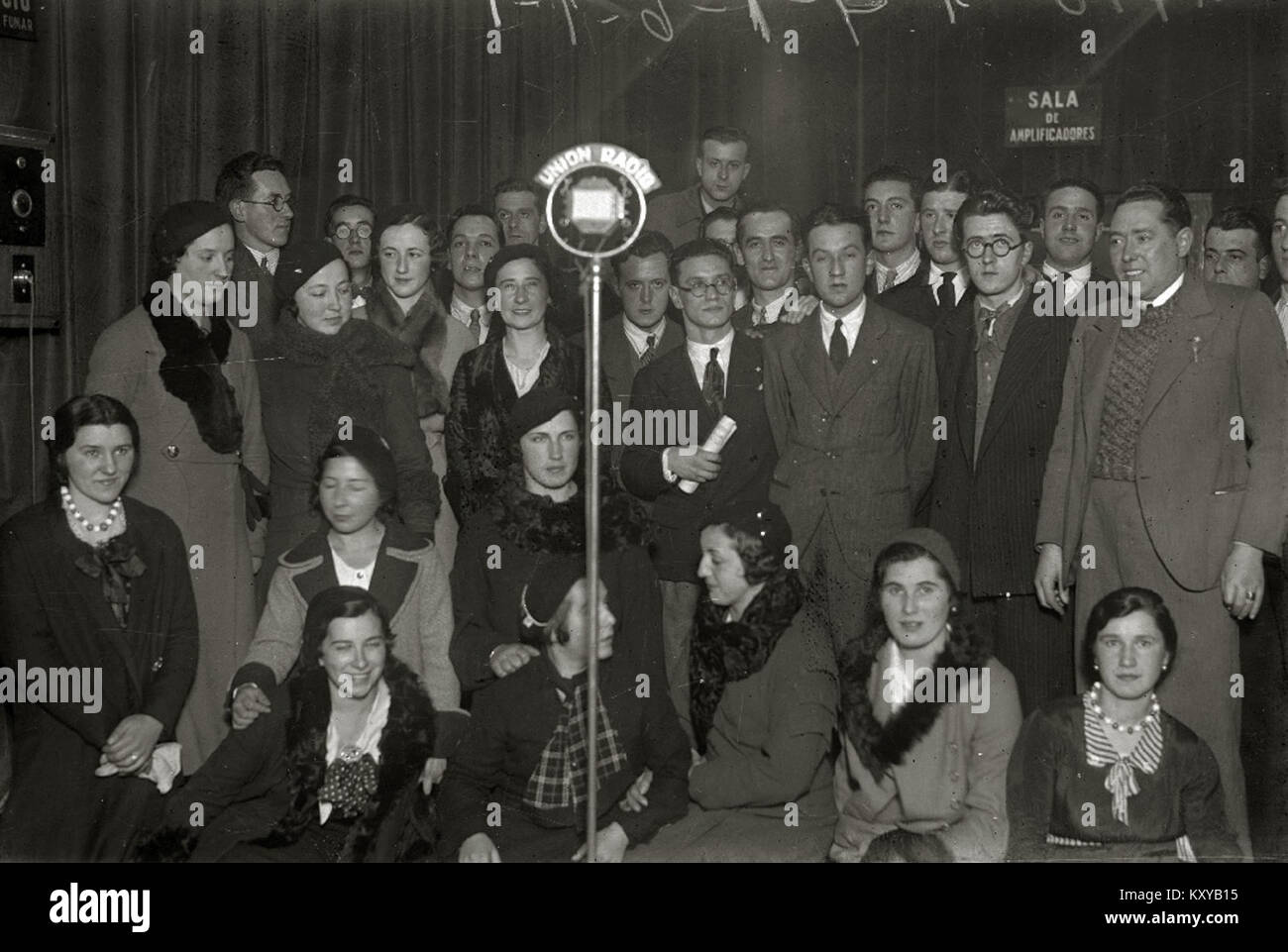 Gathered around radio hi-res stock photography and images - Alamy