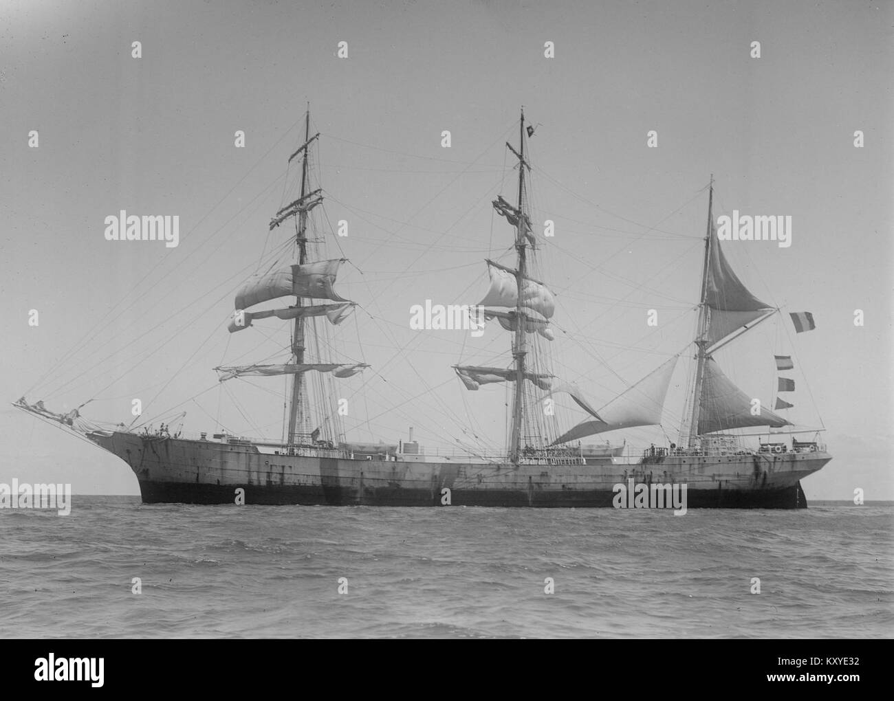 Naval ship history historical archive archival hi-res stock photography ...