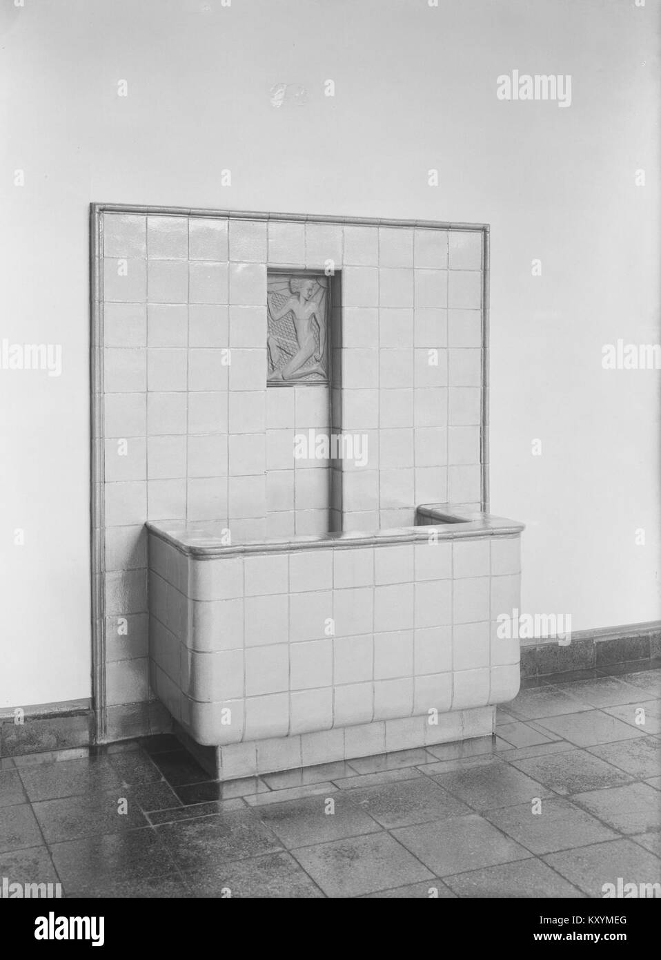 German school building with name hi-res stock photography and images ...