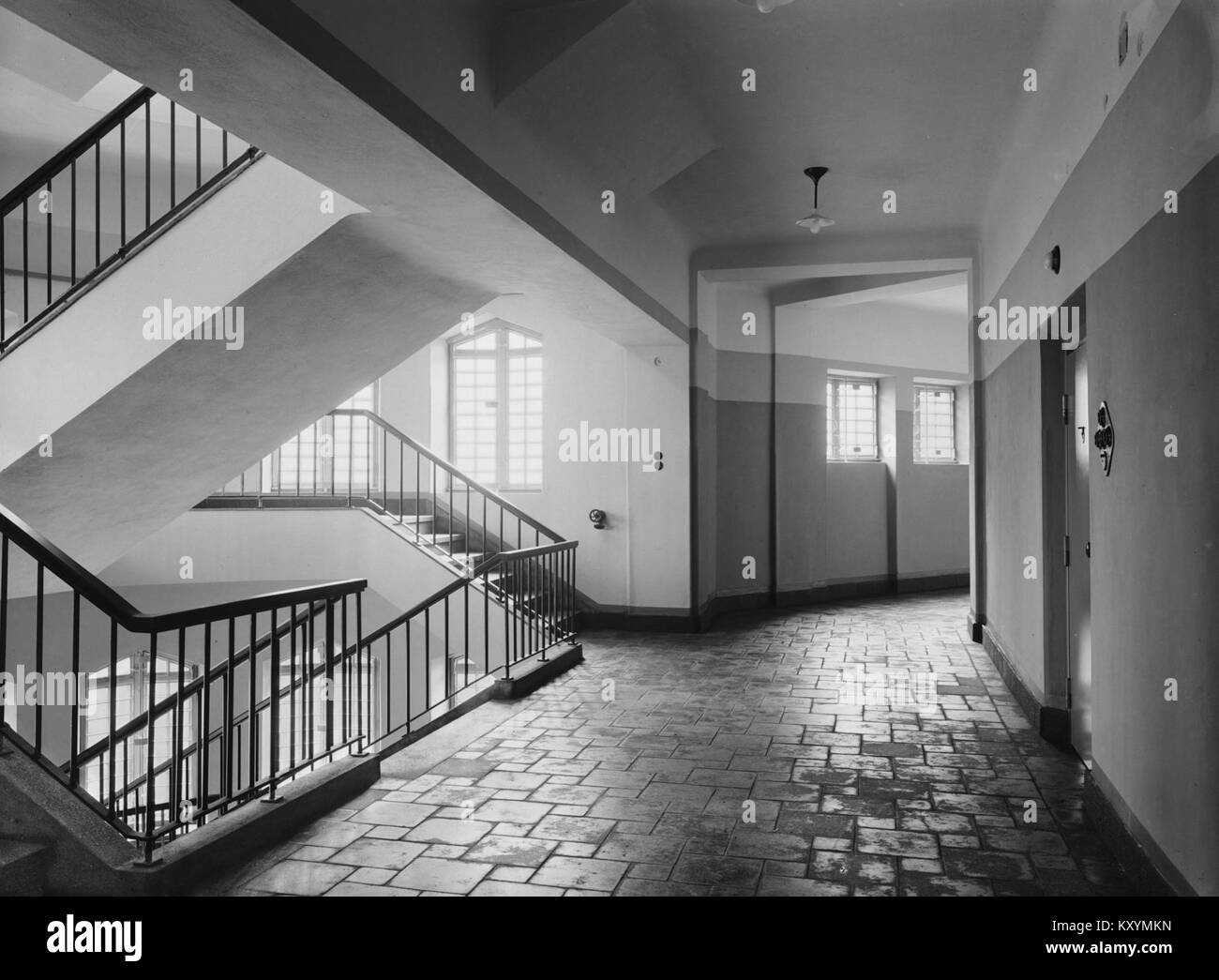 An image of the HANSif782 Investigation Prison, highlighting its ...