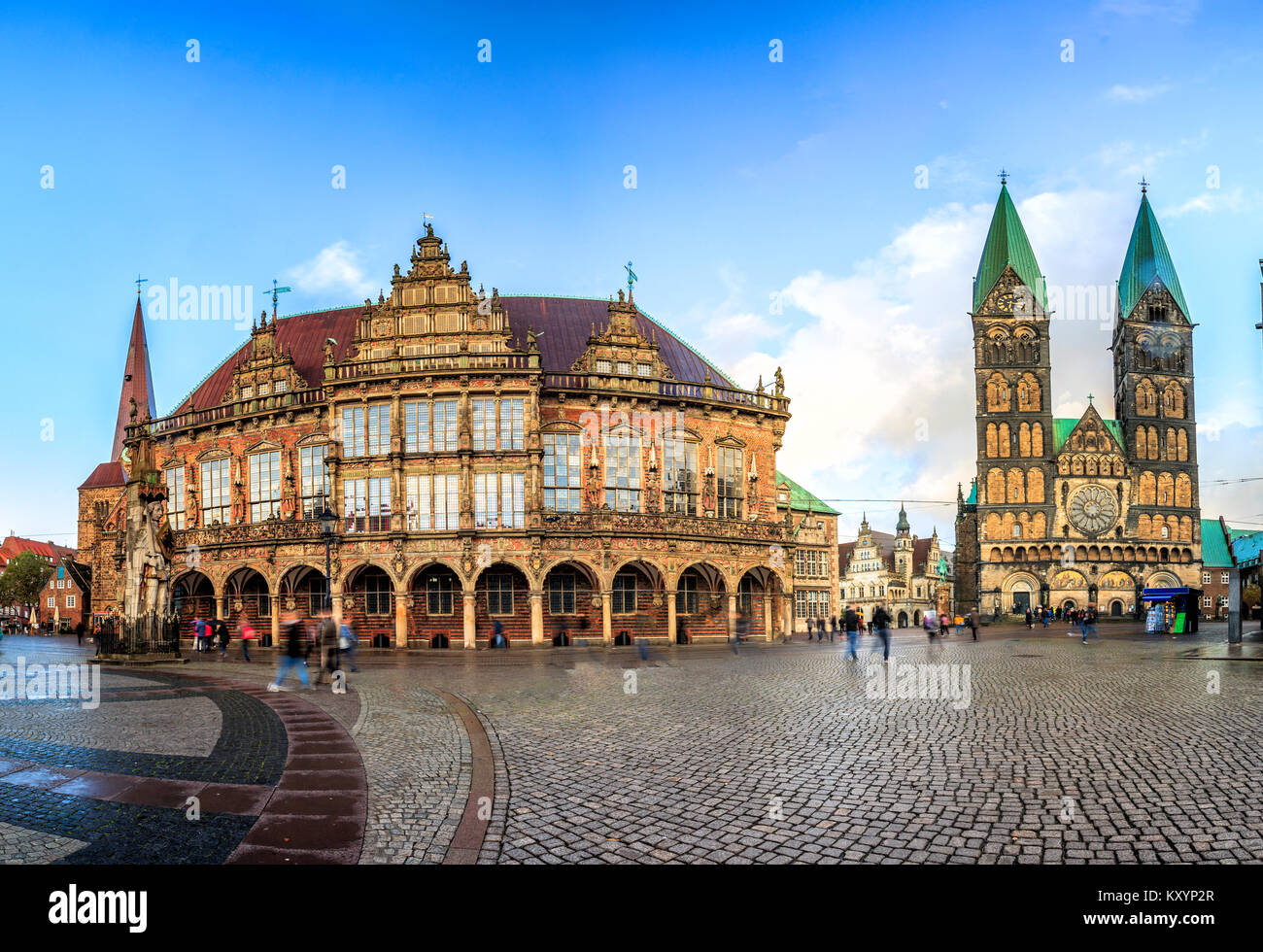Bremen main market square in the centre of the Hanseatic City, Germany ...