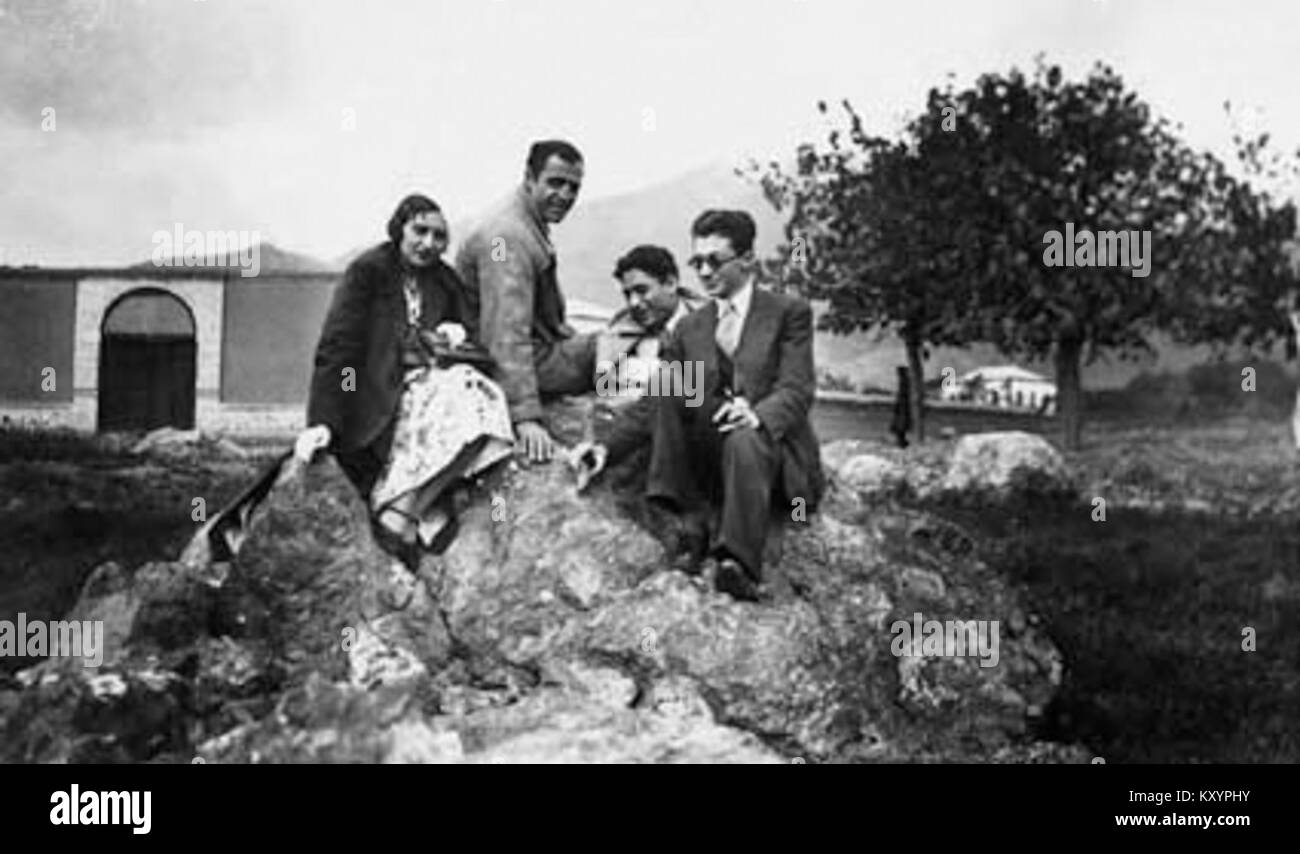 Alavi hi-res stock photography and images - Alamy