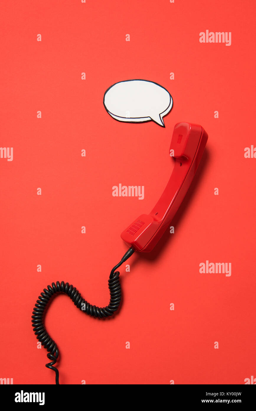 Red handset speech bubble hi-res stock photography and images - Alamy