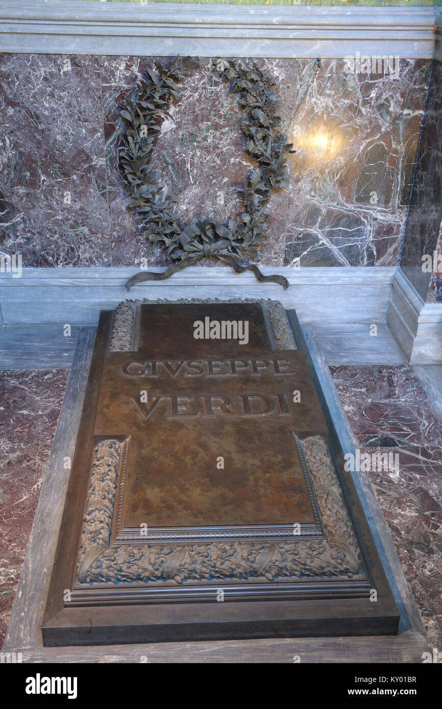 Tomb, Giuseppe Verdi, 2013, Milan, Italy Stock Photo - Alamy