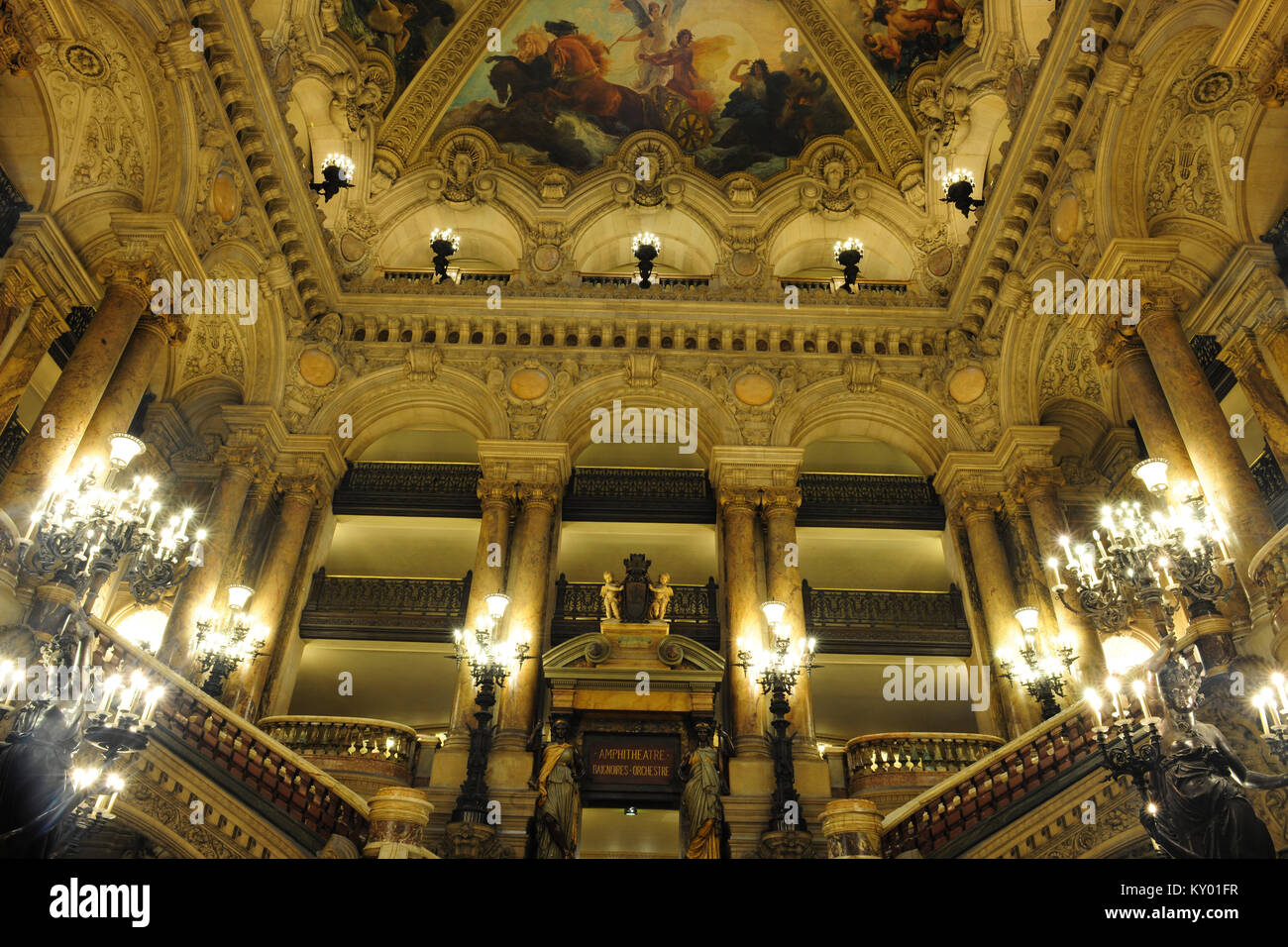 Palais garnier paris staircase hi-res stock photography and images - Alamy