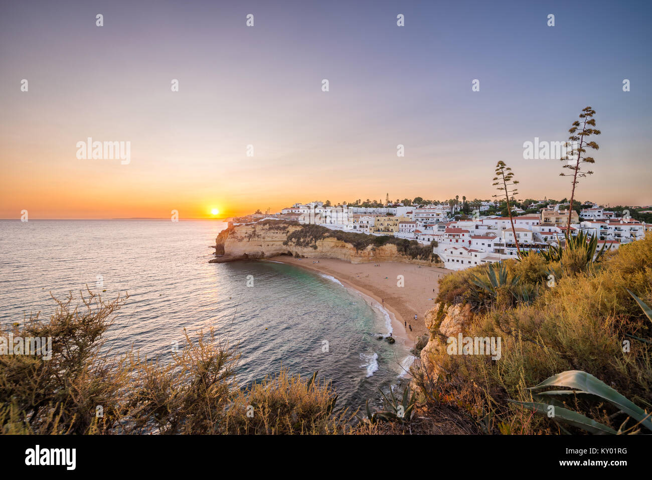 Portugal algarve romantic sunset hi-res stock photography and images ...