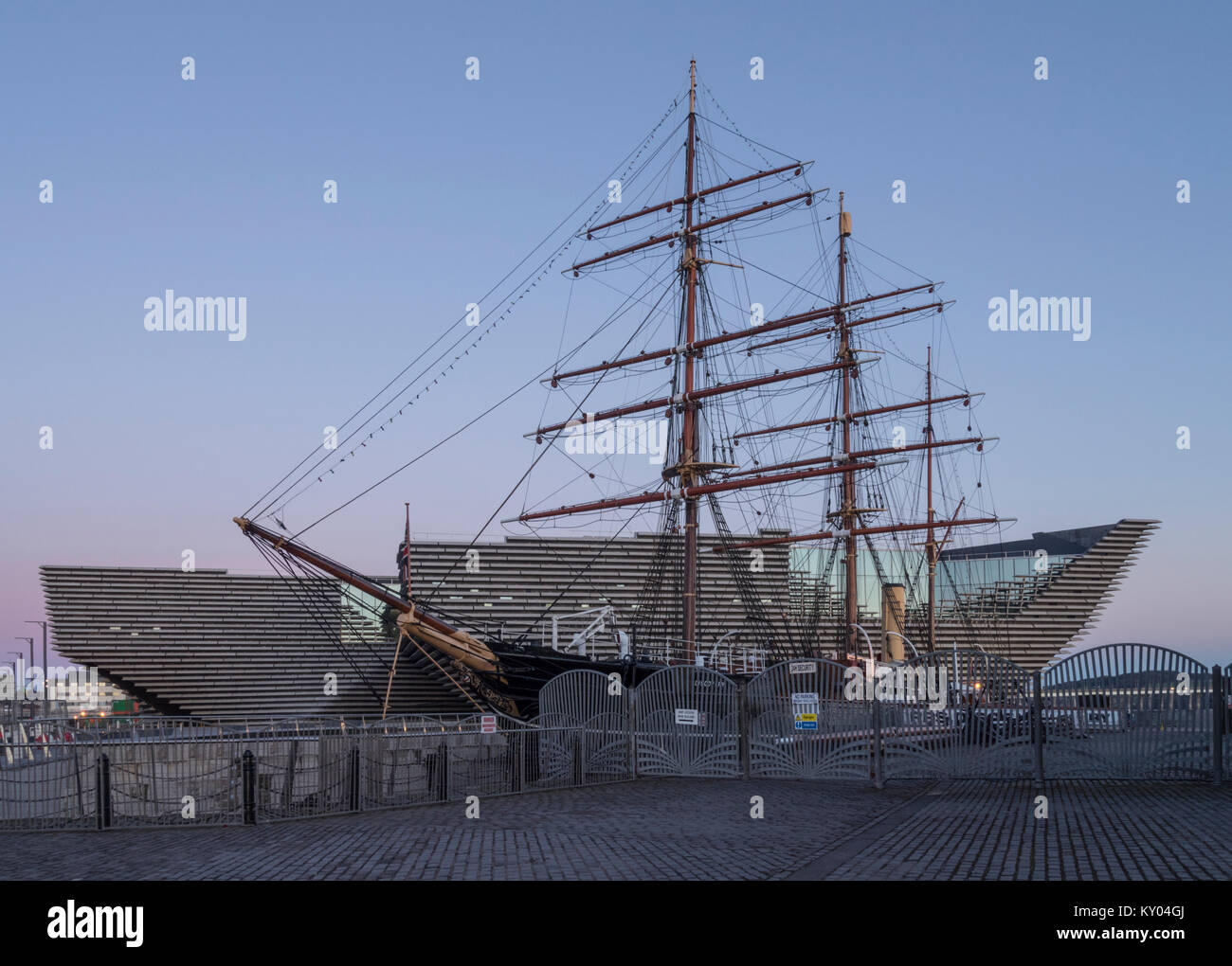The V&A design museum has been sited next to the RRS Discovery as part ...