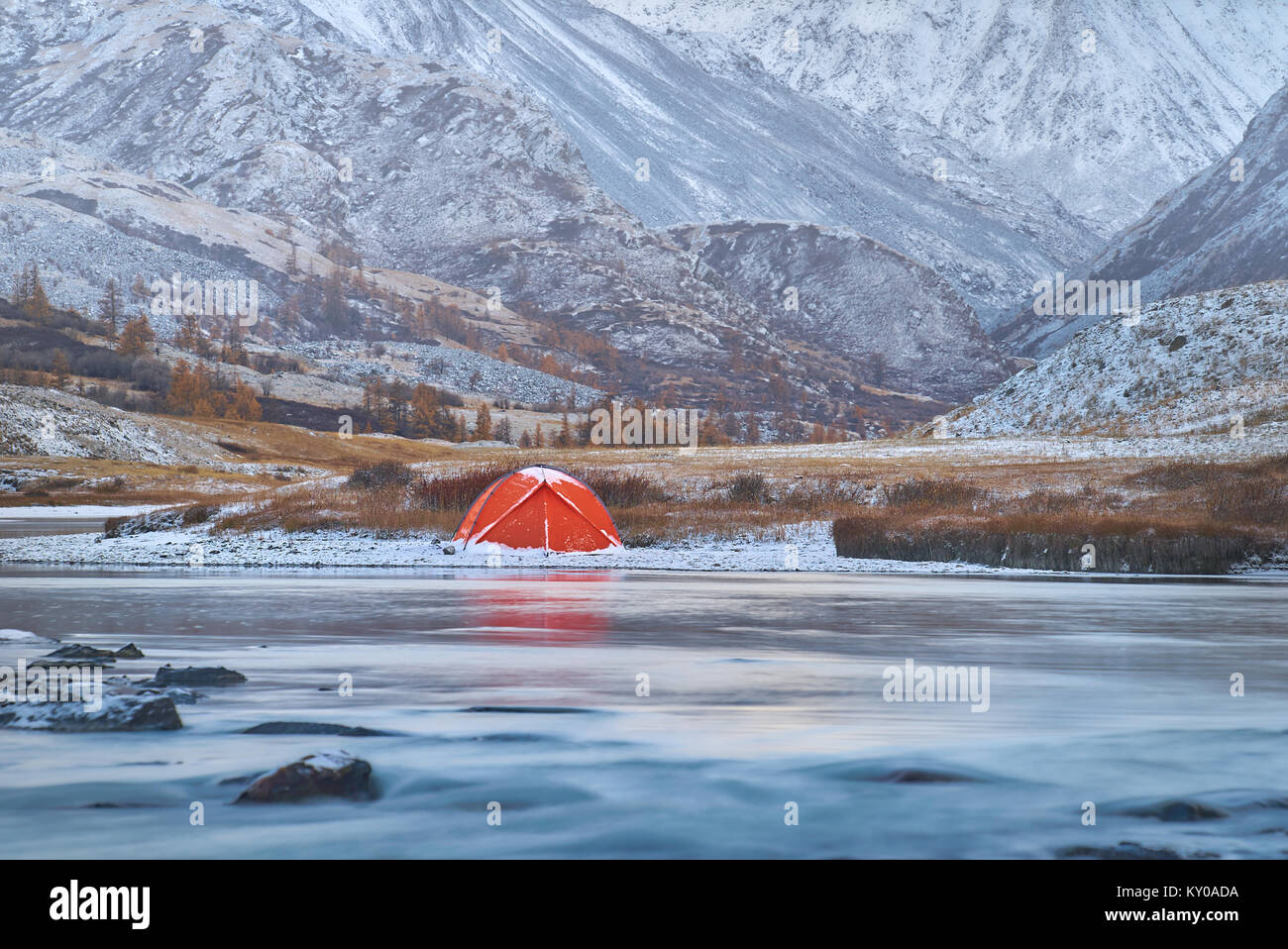 Mountain tent on ridge in winter hi-res stock photography and images ...