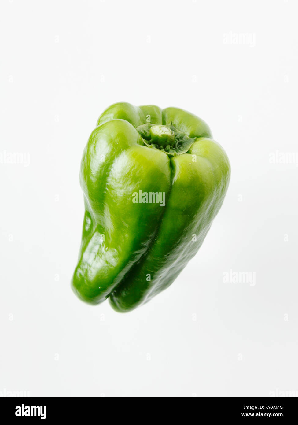 Green bell pepper Stock Photo - Alamy