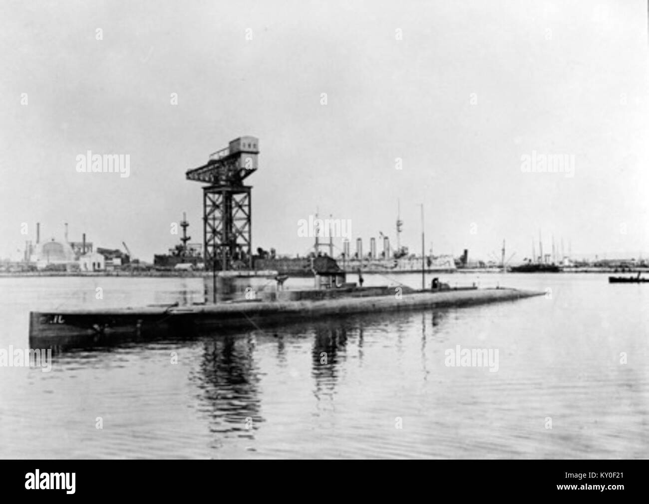 Submarine first world war hi-res stock photography and images - Alamy