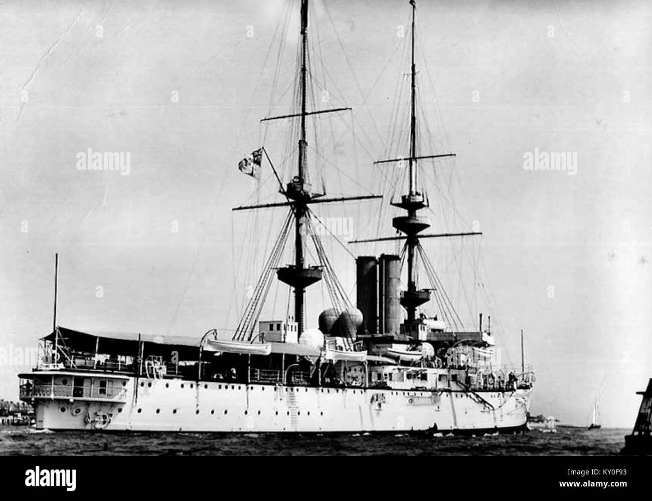 HMS Renown was a British Royal Navy warship launched in 1895, shown ...
