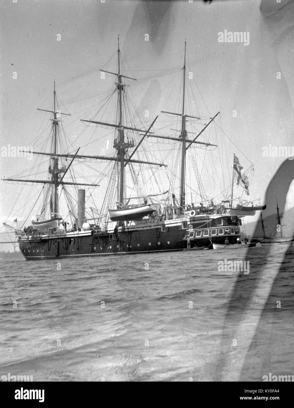 Hms shearwater hi-res stock photography and images - Alamy