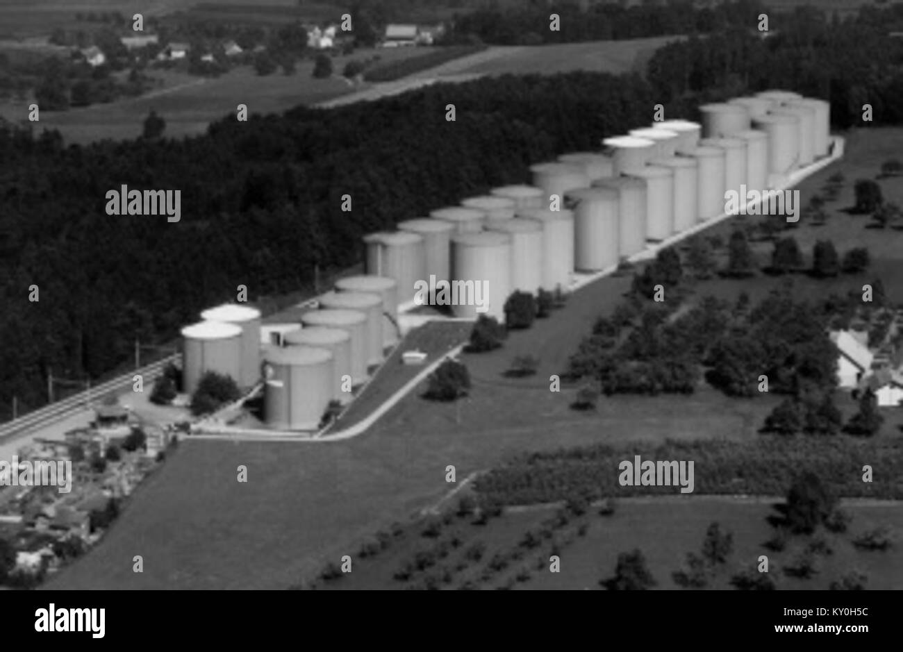 The Häggenwil Tanklager (Tank Depot) is a facility for storing and ...