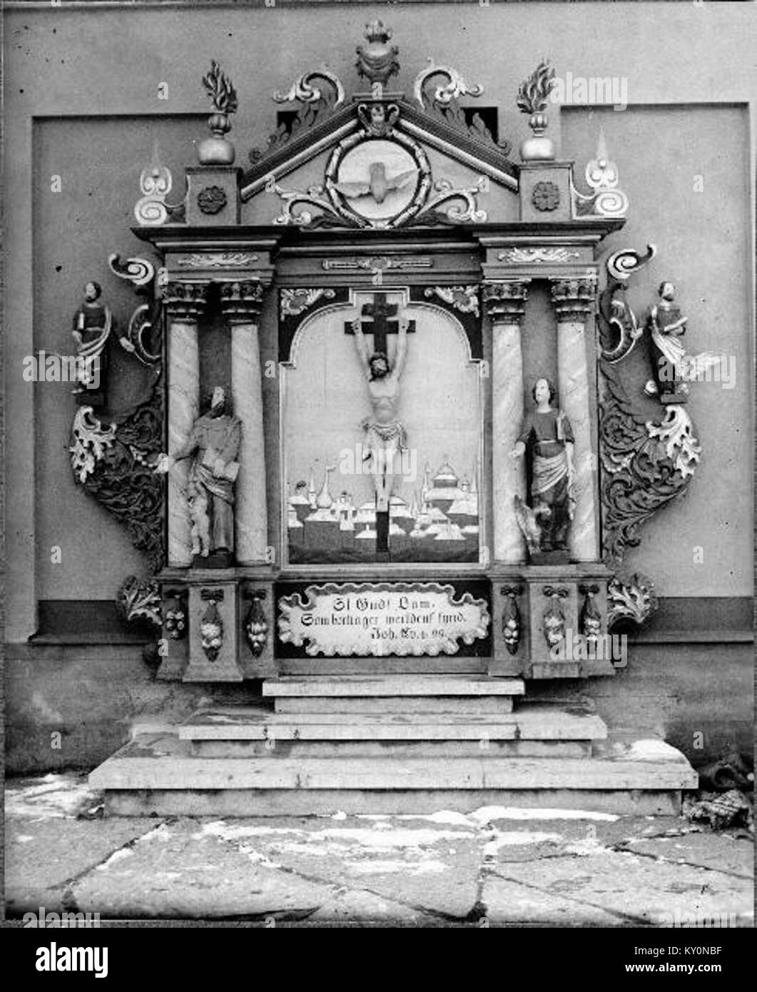 A photograph of Hälle-Tängs Church in Sweden, known for its ...
