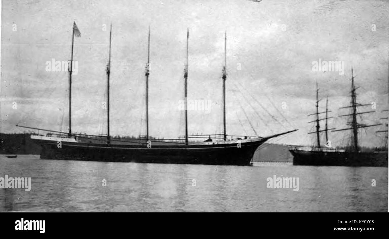 Five masted schooner hi-res stock photography and images - Alamy